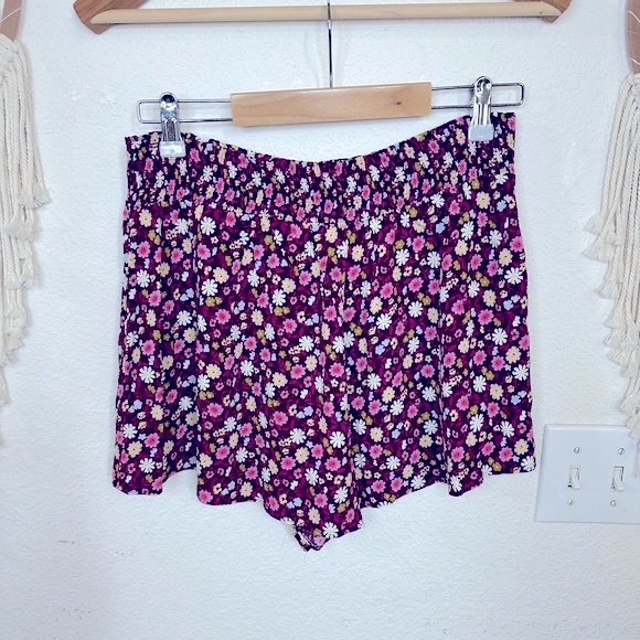 PINK Victoria's Secret | Shorts | Pink Victorias Secret Ditsy Floral ...